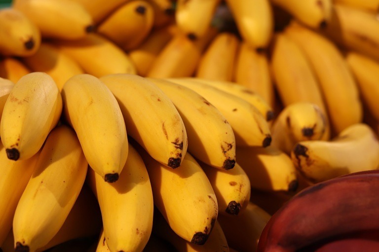 Totul despre banane: valori nutriționale, beneficii și riscuri